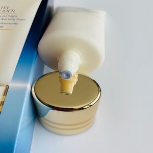 Estee Lauder | Other | Estee Lauder Advanced Night Micro Cleansing Foam ...